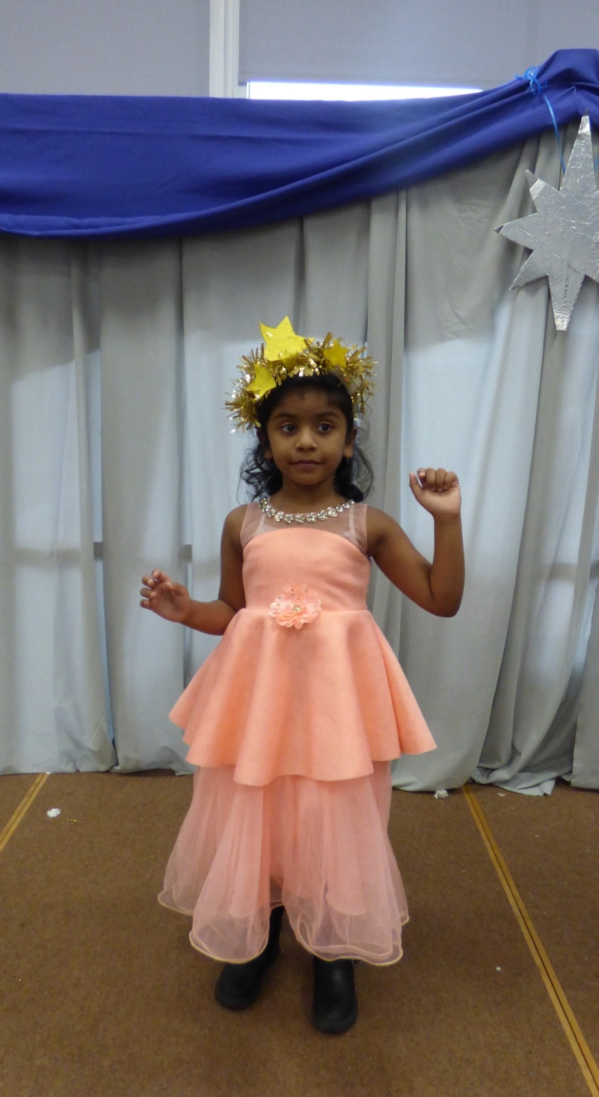 Putteridge Primary School - Year 1 Christmas performance photographs 2024